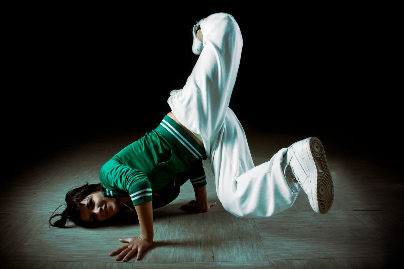 Hip-Hop 101: Exploring the Origins and Language of this Dynamic Dance Style